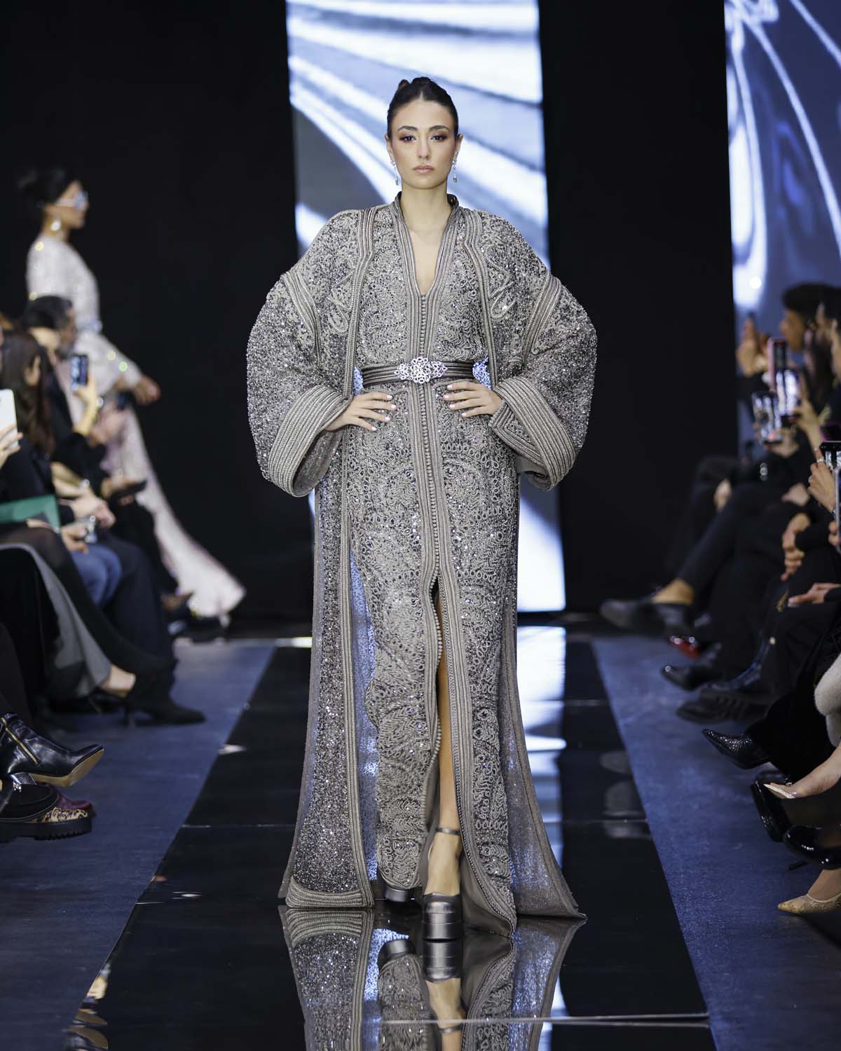 Collection Haute Couture 2025 - LE CAFTAN APRÈS 50 ANS | RomeoCouture